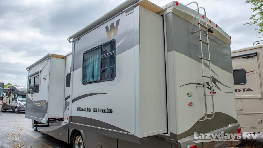 2006 Winnebago Minnie Winnie 30V for sale in Tampa, FL | Lazydays