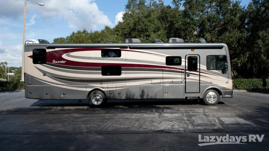 2017 Fleetwood RV Bounder 36H for sale in Tampa, FL | Lazydays