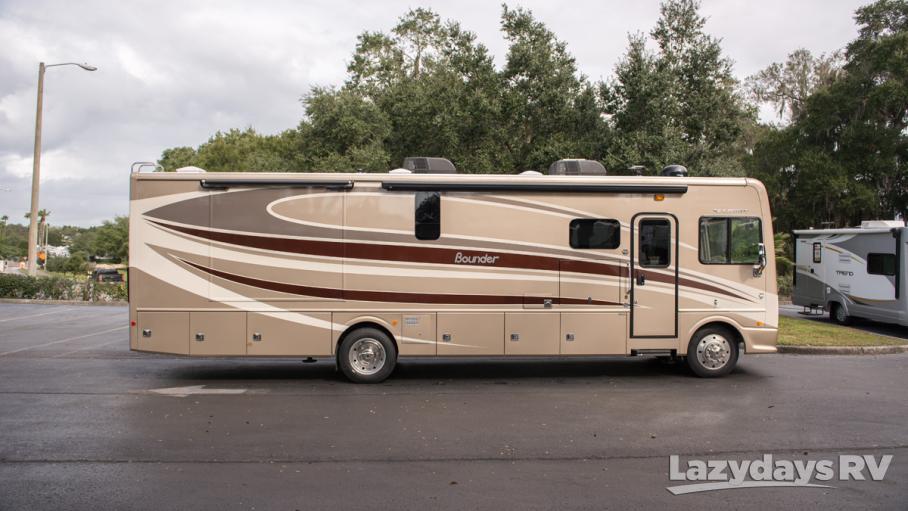 2016 Fleetwood RV Bounder 35K for sale in Tampa, FL | Lazydays