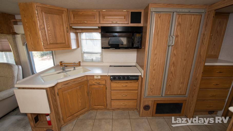 2002 National RV Dolphin LX 5535 for sale in Tampa, FL | Lazydays