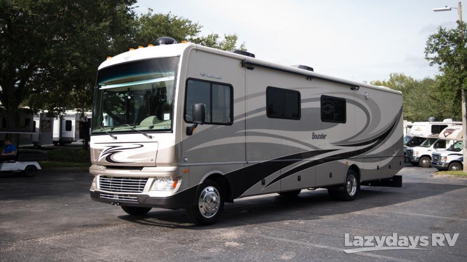 2013 Fleetwood RV Bounder 35K for sale in Tampa, FL | Lazydays