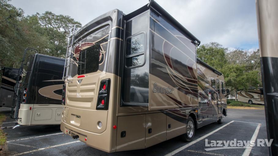 2018 Fleetwood RV Bounder 33C for sale in Tampa, FL | Lazydays