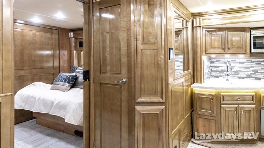 2019 Fleetwood RV Discovery LXE 44B for sale in Loveland, CO | Lazydays