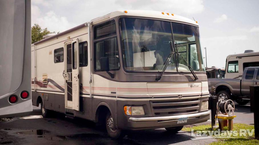 1996 Fleetwood RV Pace Arrow 37J for sale in Tampa, FL | Lazydays