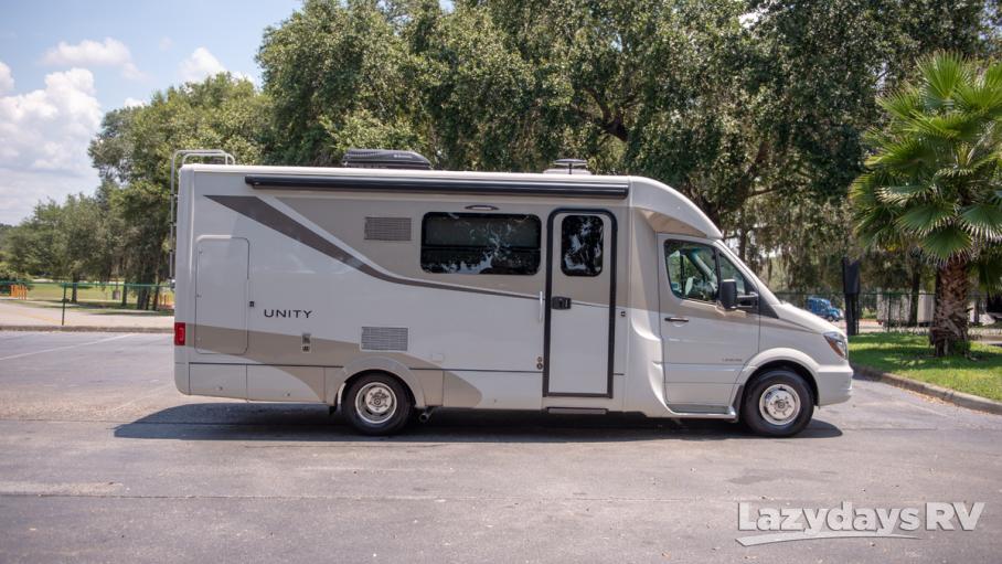 2017 Leisure Travel Unity 24MB for sale in Tampa, FL | Lazydays