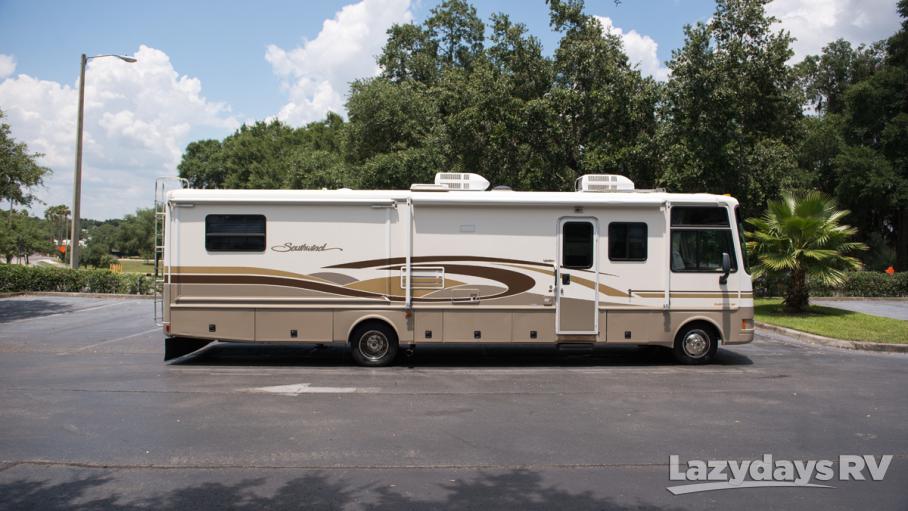 2001 Fleetwood RV Southwind 35R for sale in Tampa, FL | Lazydays