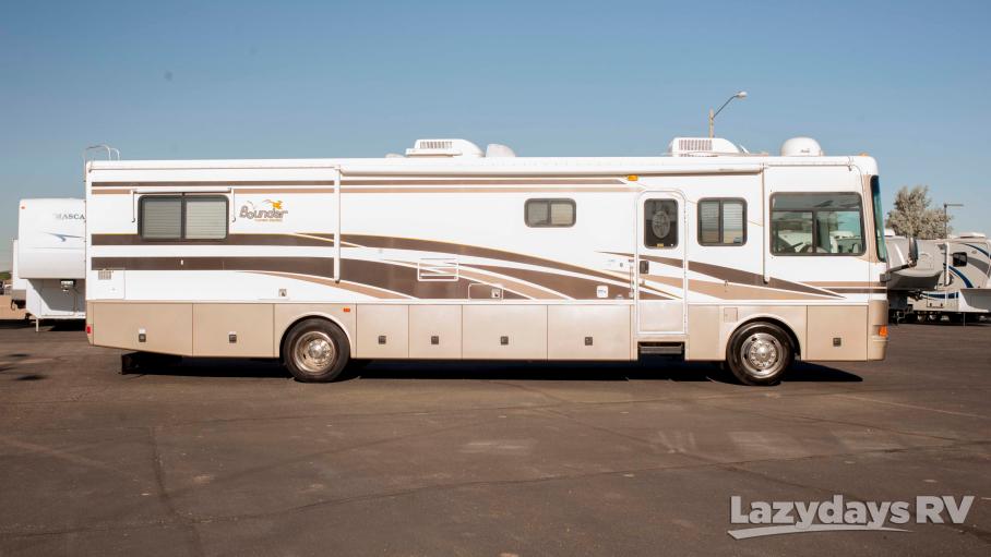 2003 Fleetwood RV Bounder Diesel 39Z for sale in Tucson, AZ | Lazydays
