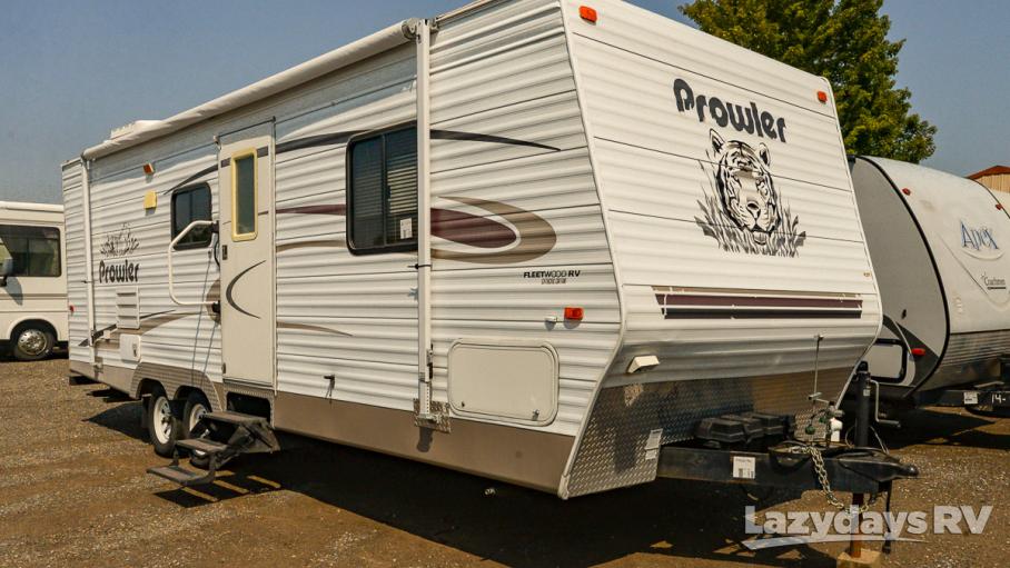 2004 Fleetwood RV Prowler 270FQS for sale in Loveland, CO | Lazydays